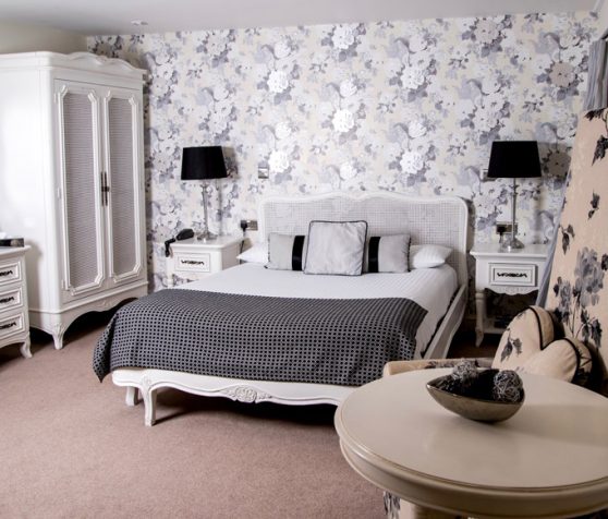 Weddings – Emlyn Hotel